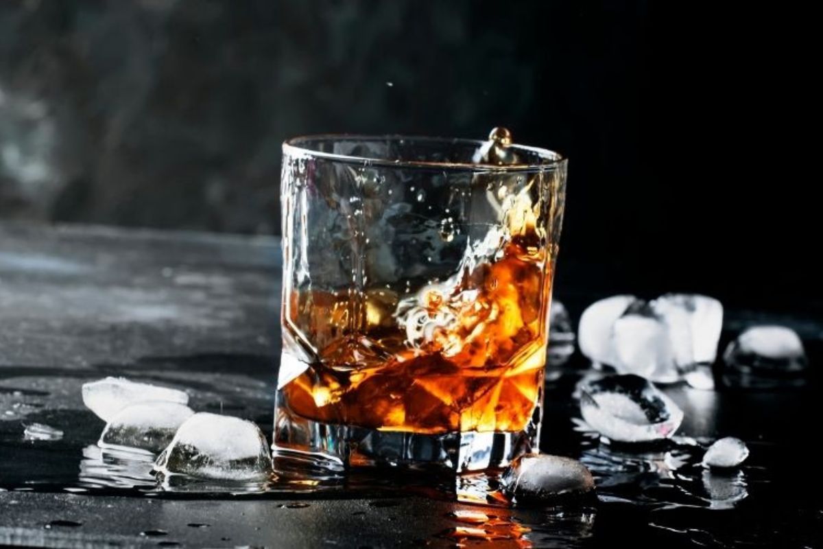 Bourbon vs Rye Whiskey: The Main Differences – Whiskey and Whisky