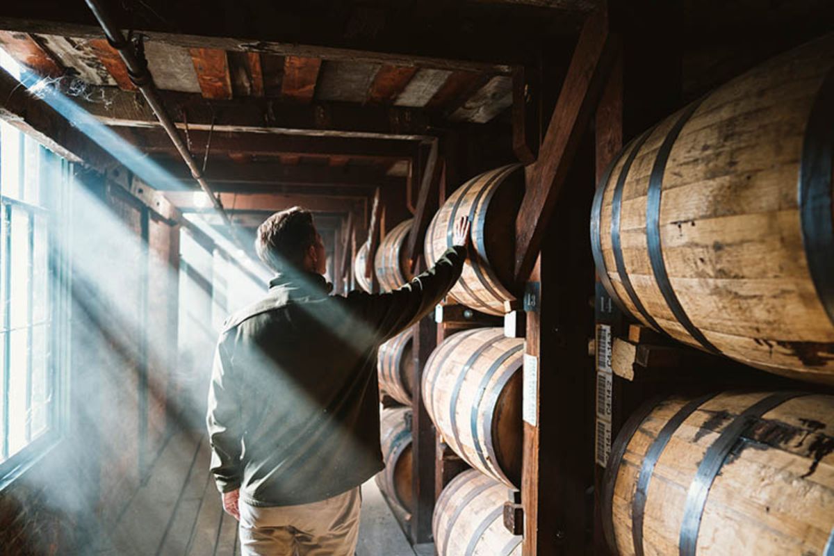 How is Whiskey Aged? – Whiskey and Whisky